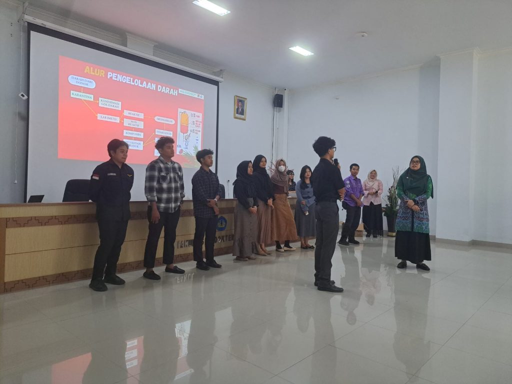 Kegiatan sosialisasi dan edukasi mengenai pentingnya Donor Darah kepada ...